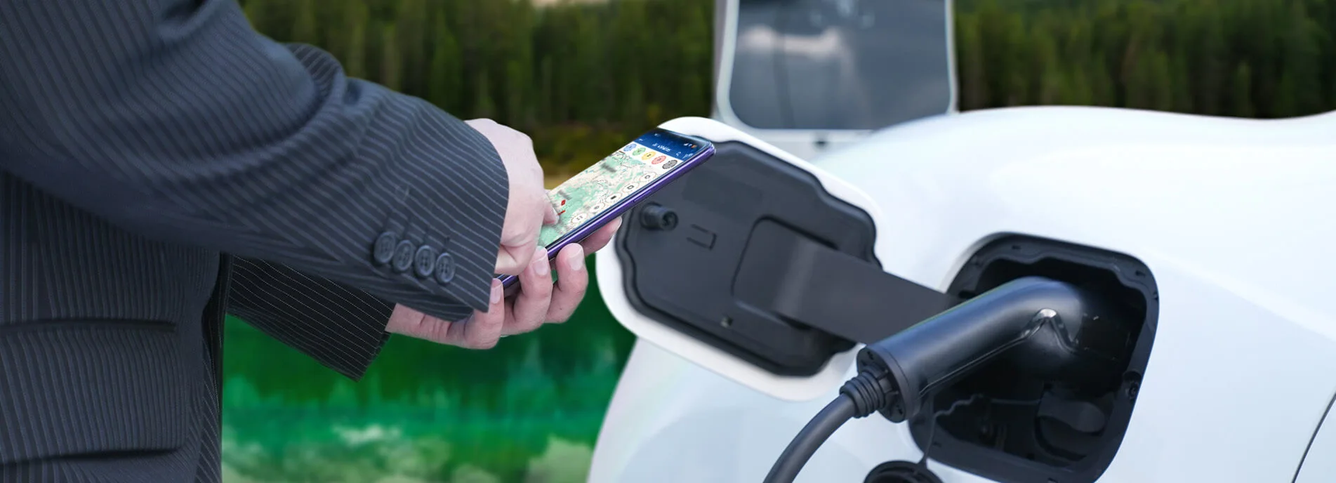 Electric Vehicle Tracking & EV Fleet Management